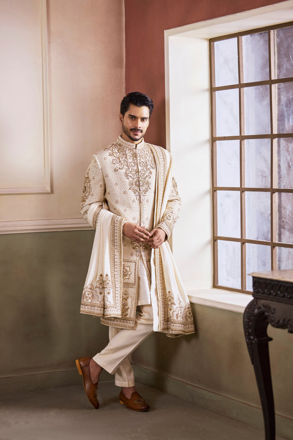 Rass Sherwani Set – Vaaha Couture